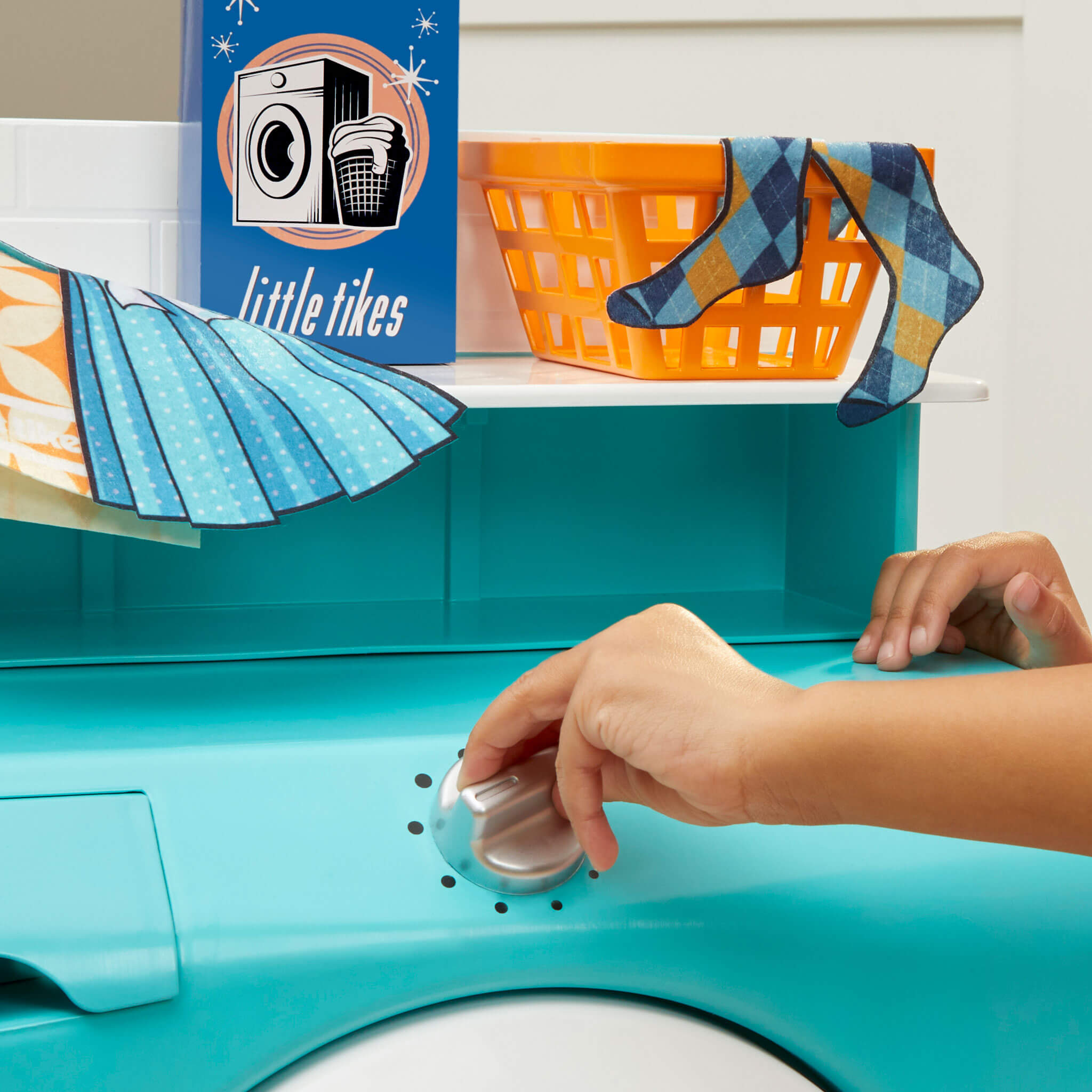 First Retro Washer-Dryer - Official Little Tikes